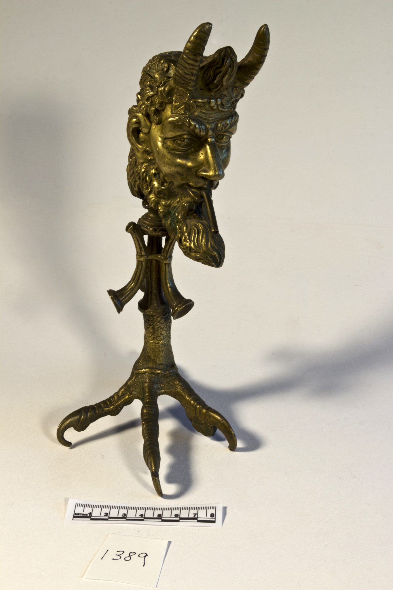 1389 - Incense Burner: Oil Lamp - Museum of Witchcraft and Magic