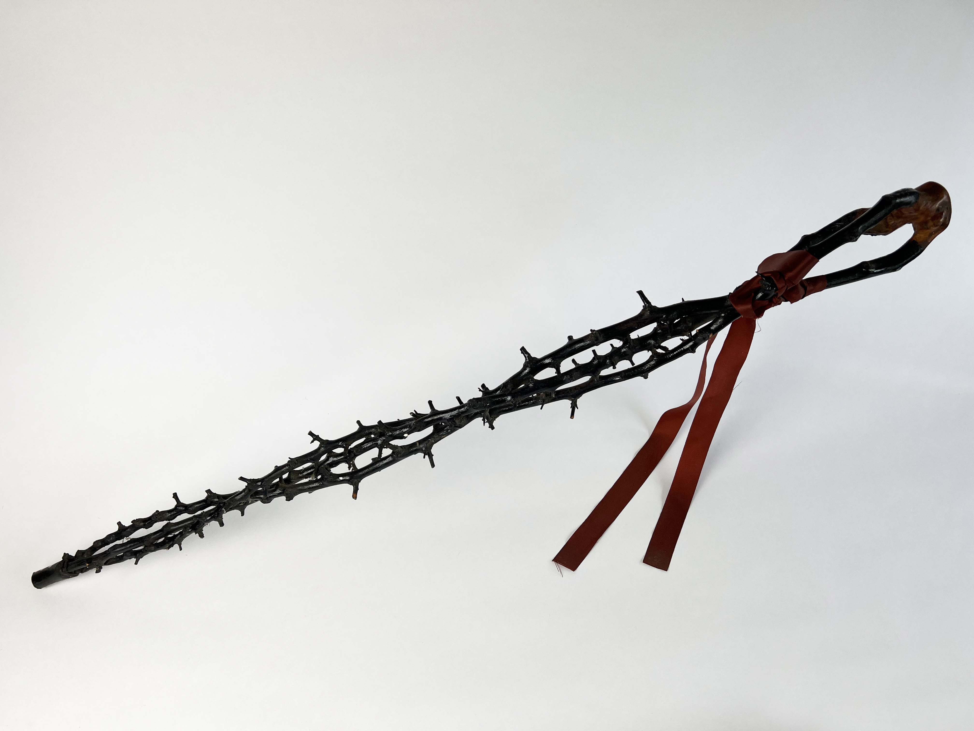 2137 - Wand: Blackthorn Blasting Rod - Museum of Witchcraft and Magic