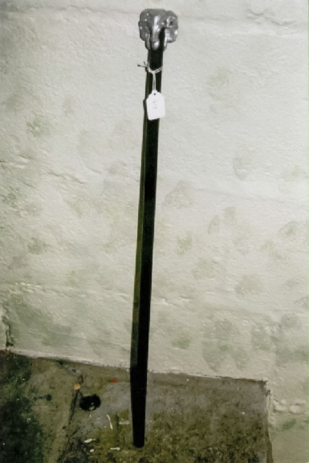 390 - Wand - Museum of Witchcraft and Magic