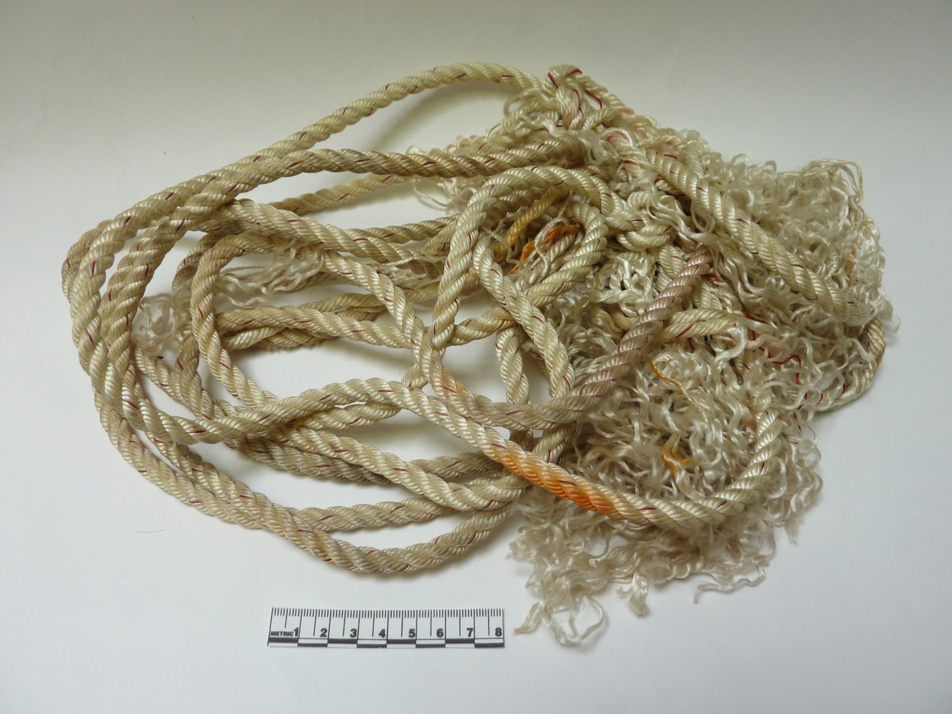 4072 - Cord - Museum of Witchcraft and Magic